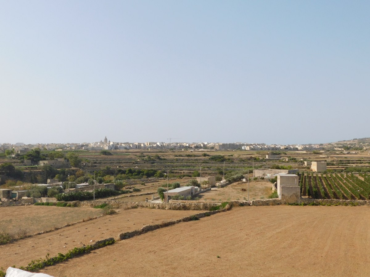 Fjamma – Hal Dwin, Zebbug – D. Peak Limited